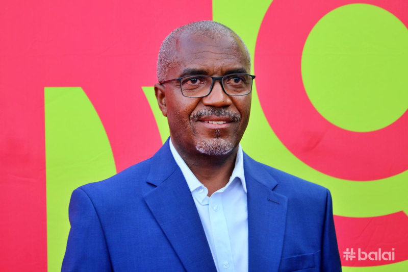 Alou é a nova marca comercial da CVTelecom. Vai ter de habituar-se a ...